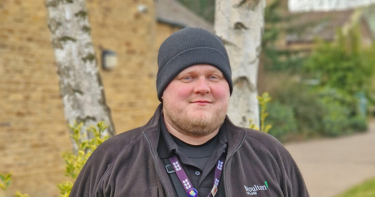Robert Thompson - Security Officer | Moulton College